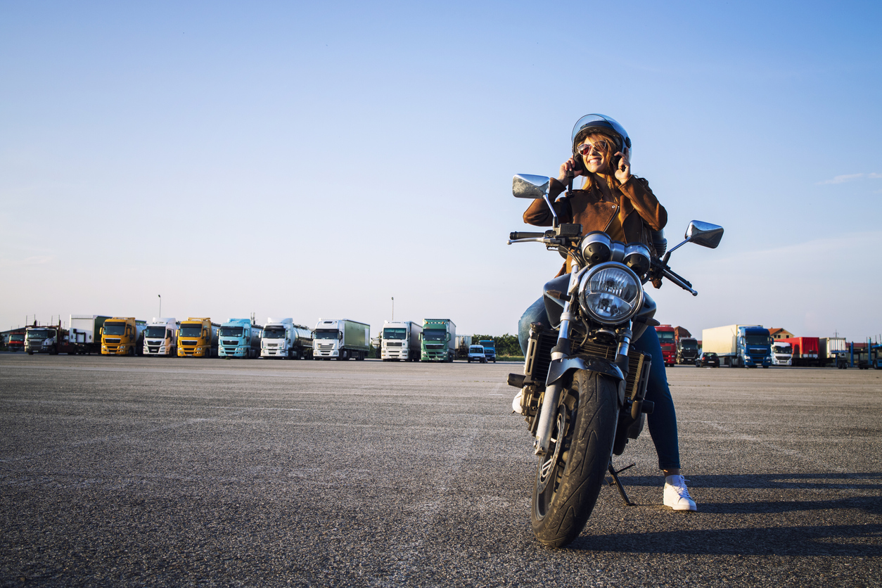 Common Road Dangers For Motorcyclists In Atlanta - Goldstein Hayes & Lina, LLC